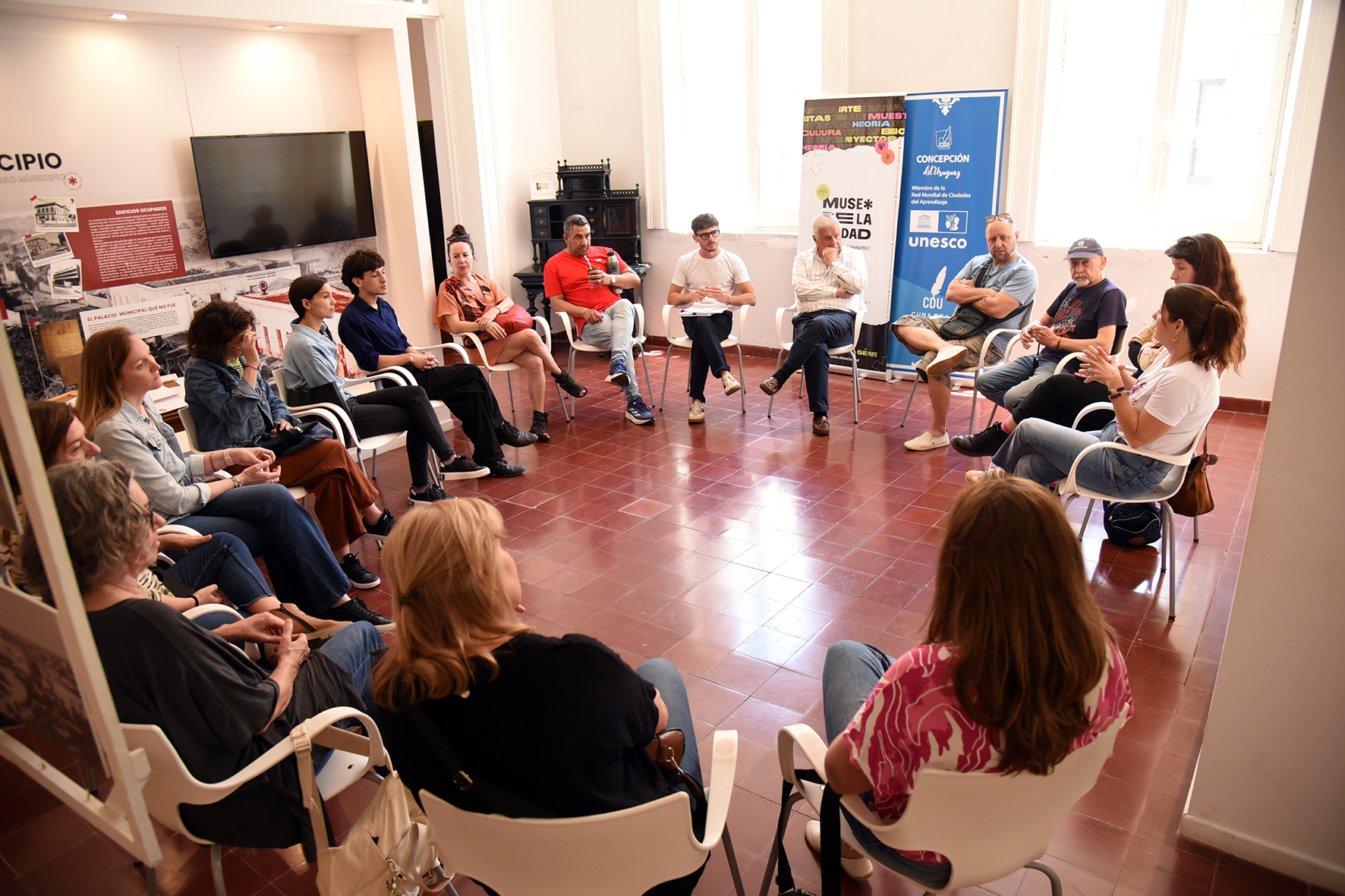 Primera muestra conjunta del Colectivo de Artistas Visuales - Revista ...